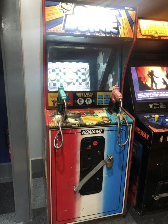 DEDICATED MACHINES - ARCADE MACHINES